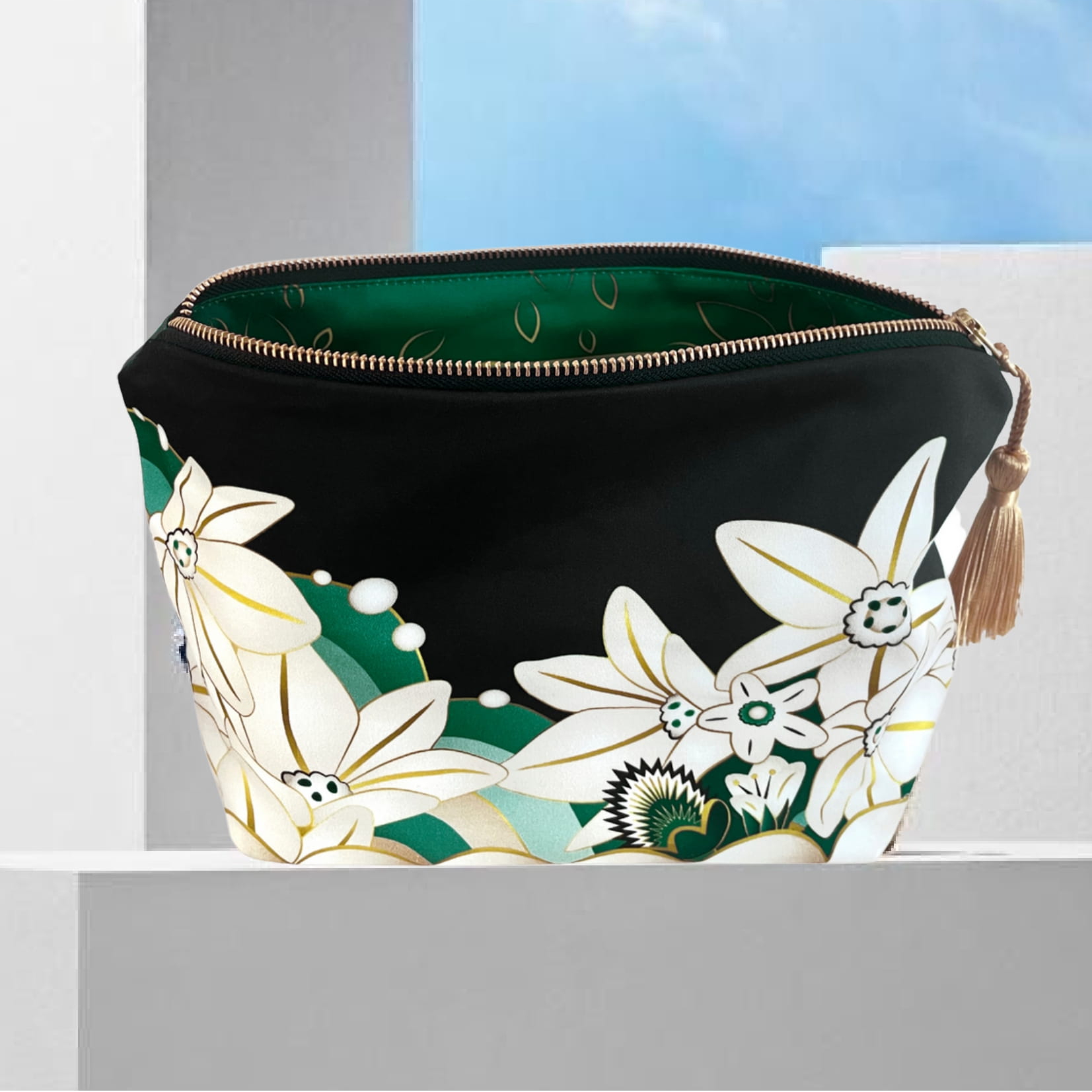 Ocean Pearl Bag Emerald Night - Kaneka Subberwal